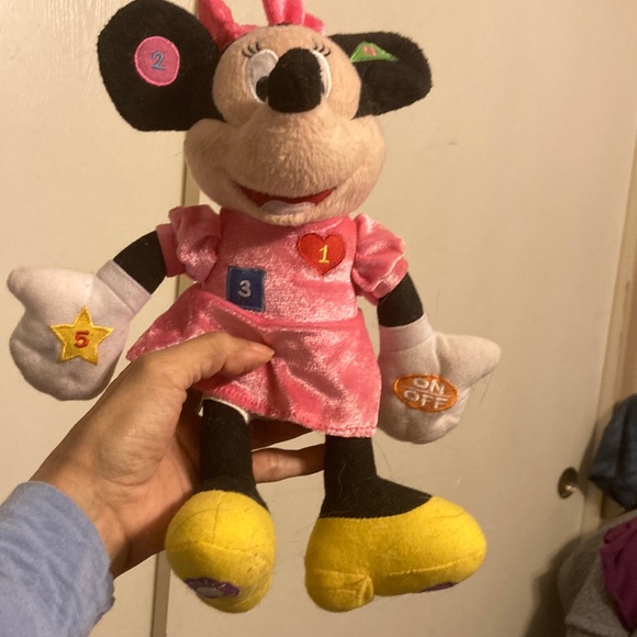 Toys | Vintage Minnie Mouse Interactive | Poshmark